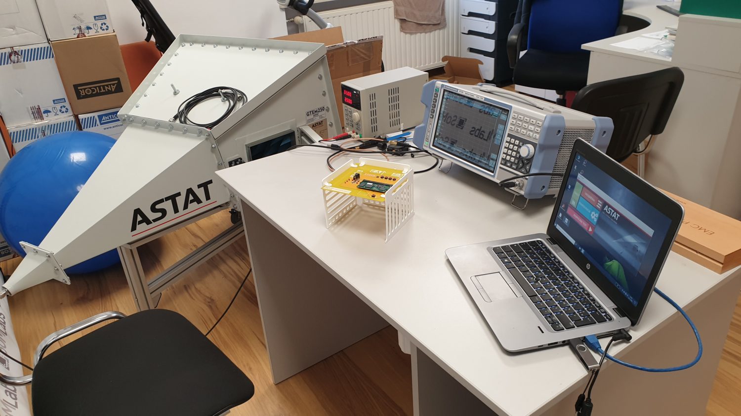 SoMLabs's precompliance EMC lab has started operations - SoMLabs